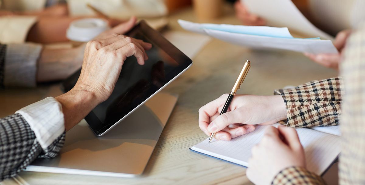 Was ist Issue Management in der PR? | PR Agent